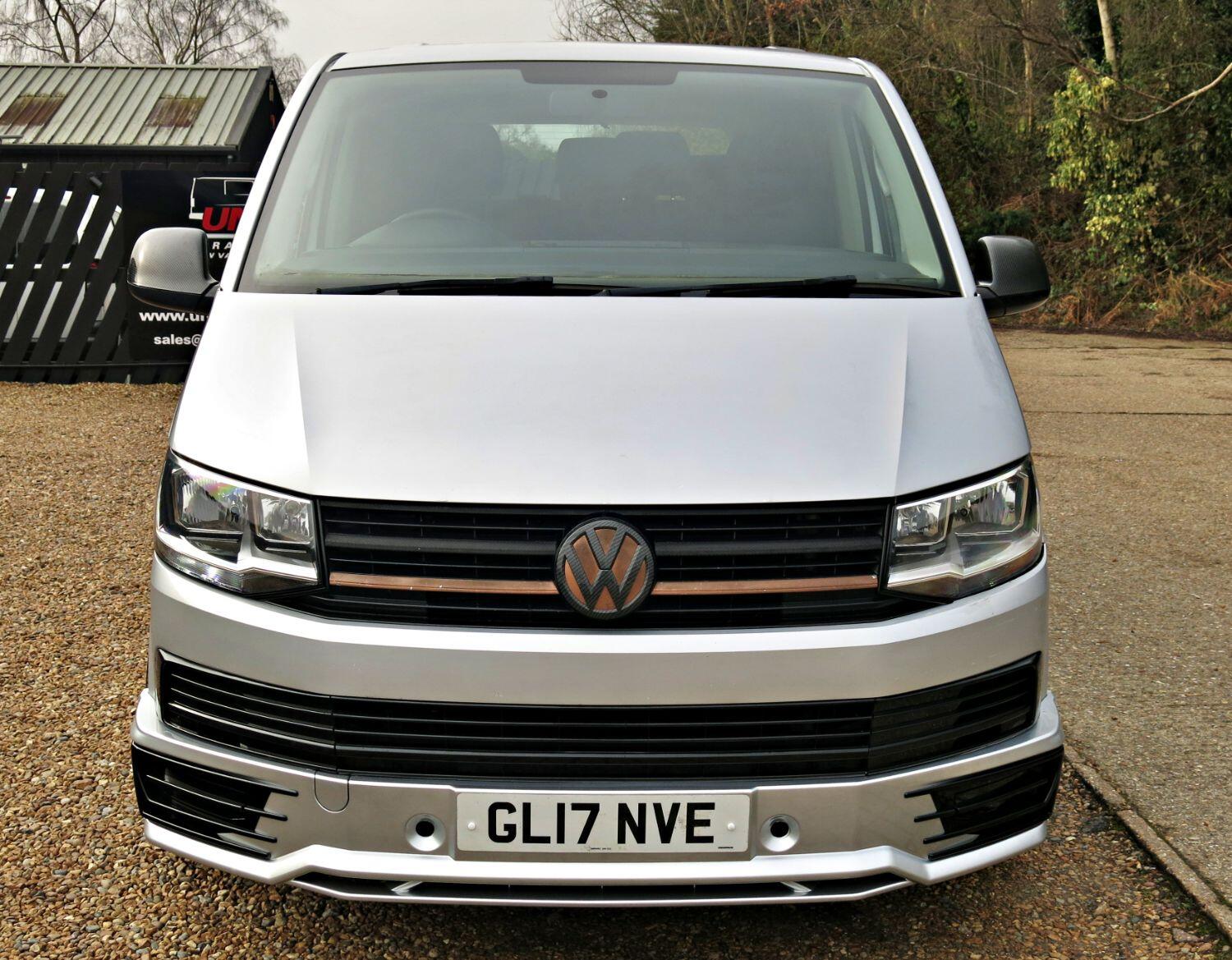 Used VOLKSWAGEN TRANSPORTER SHUTTLE 2017 Silver in Hook, Hampshire ...