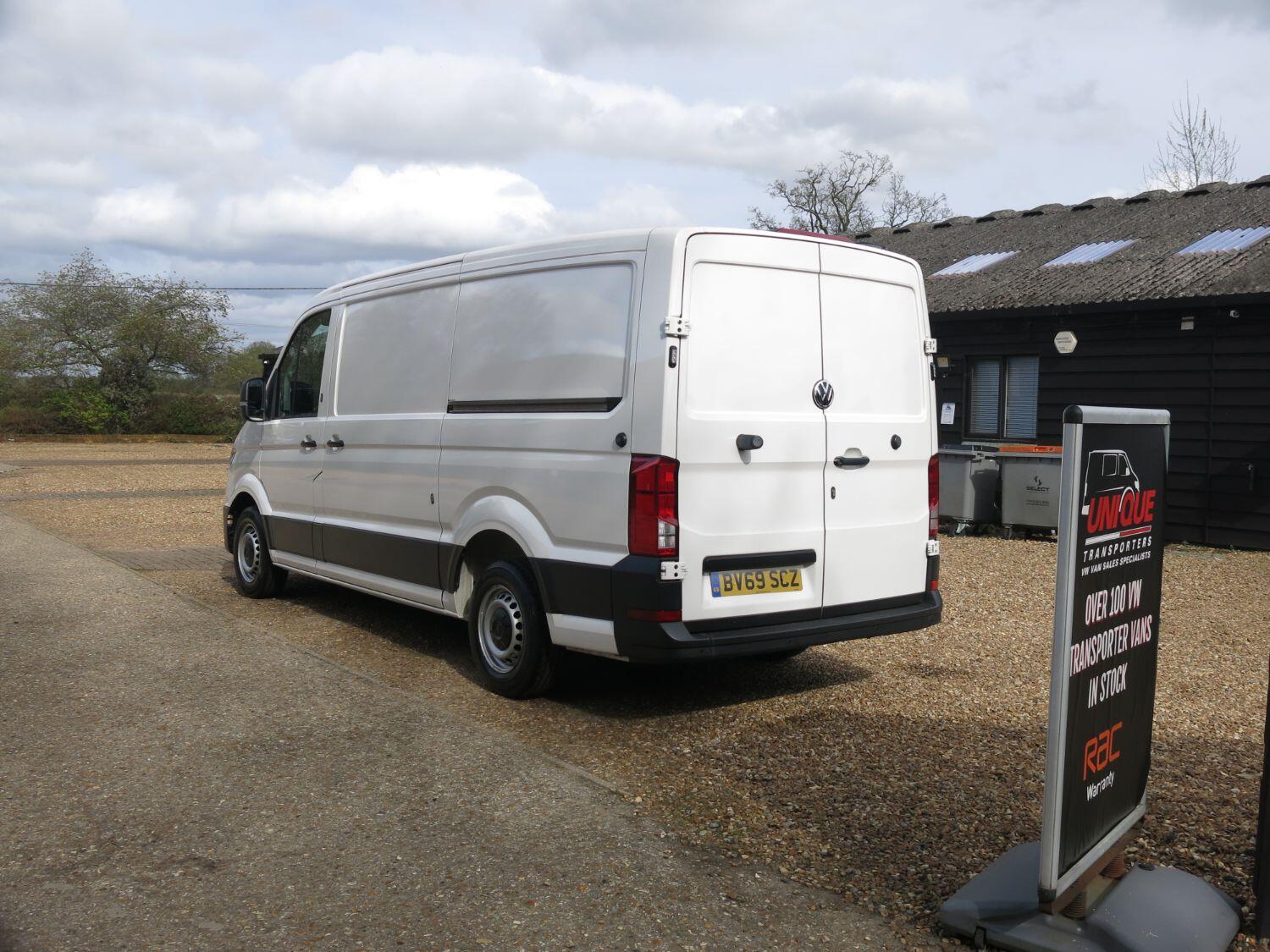 Used VOLKSWAGEN CRAFTER 2020 White in Hook, Hampshire | UNIQUE ...