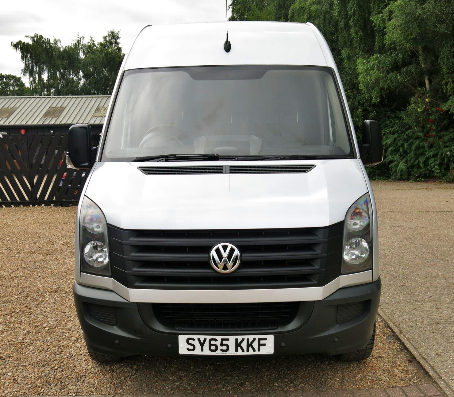 Used VOLKSWAGEN CRAFTER 2015 Silver in Hook, Hampshire | UNIQUE ...