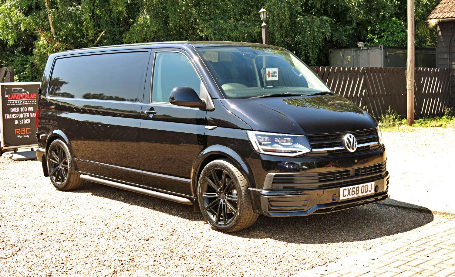Used VOLKSWAGEN TRANSPORTER 2018 Black in Hook, Hampshire | UNIQUE ...